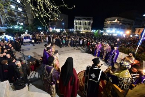 Λαγκαδά Πλάτων: Ως Έλληνες και Ορθόδοξοι ξέρουμε να σηκώνουμε τον ...